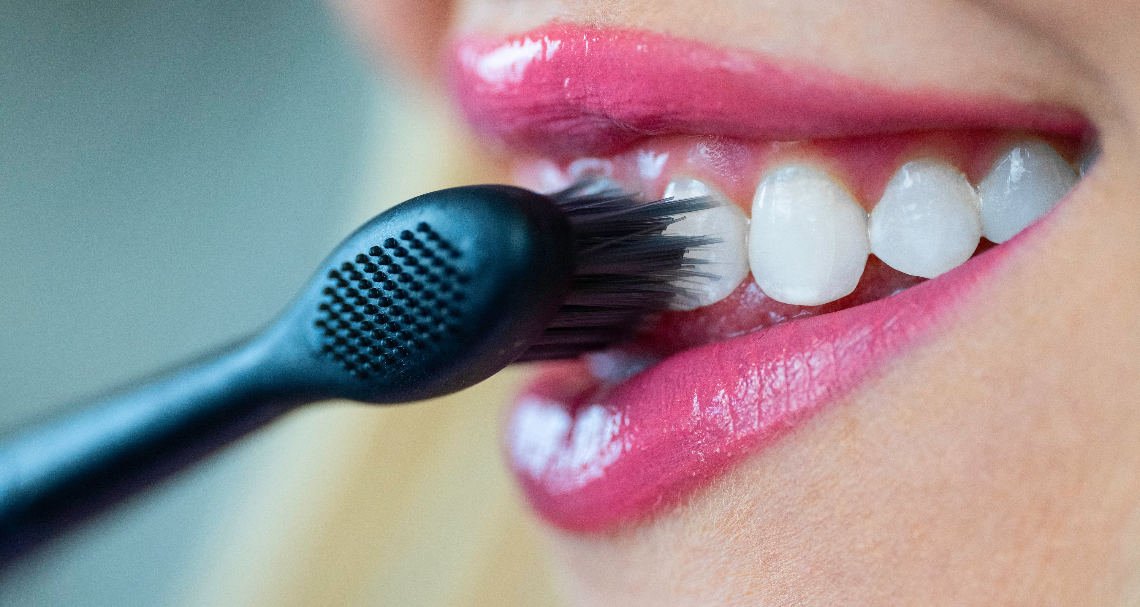 EZZI Dental Products: Sonic Toothbrush & Floss – ezzi-7433